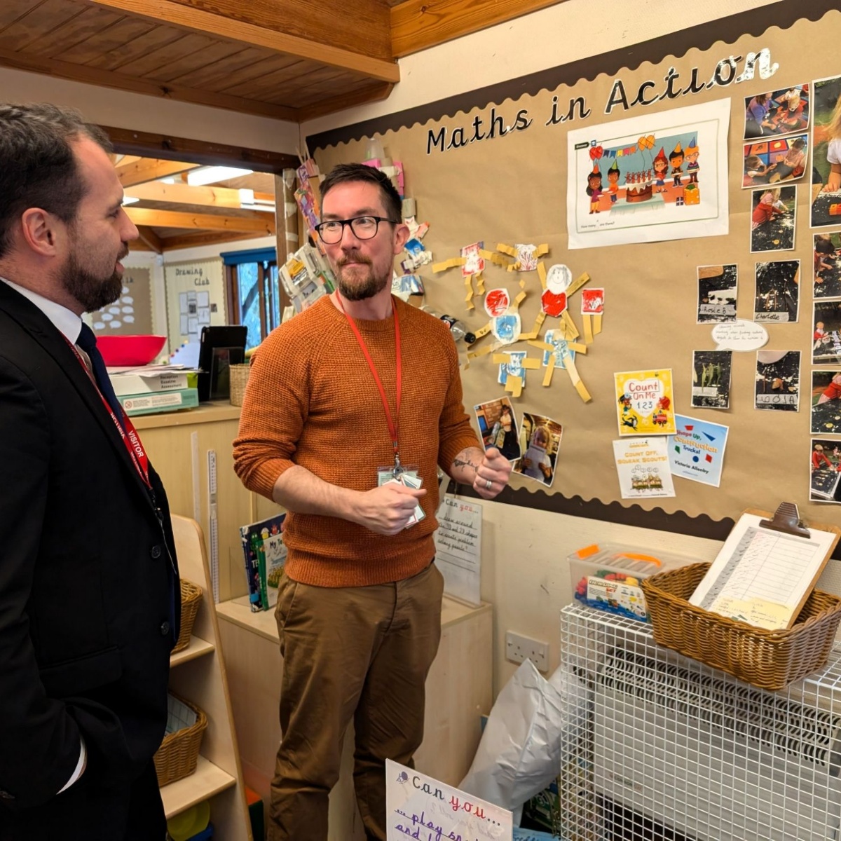 Bloxham Church of England Primary School - Sean Woodcock MP Visits ...
